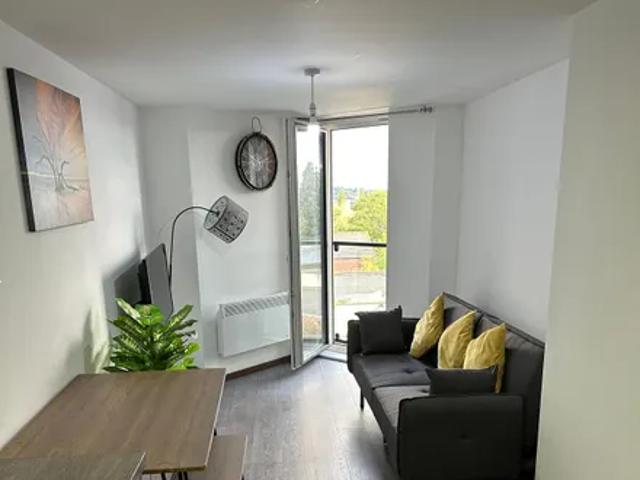 Whirlwind Service Station, Coventry Road, Garretts Green, B26 3HL, United Kingdom | 1 bed apartment for rent #155424812 | Rentberry
