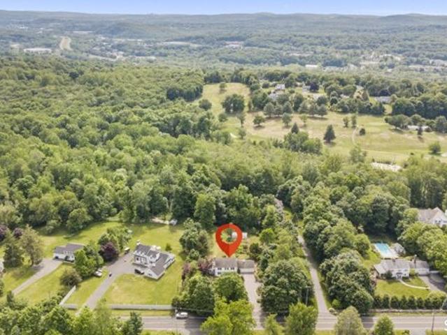 Whisconier Rd, Brookfield, Home For Sale