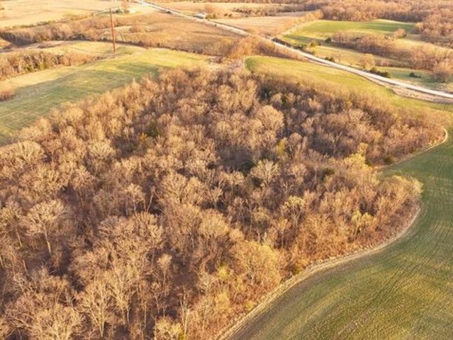 Whiskey Ridge Rd, Ottumwa, IA 52501