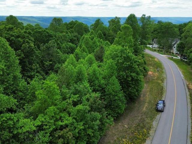 Whiskey Way, Jasper, TN 37347
