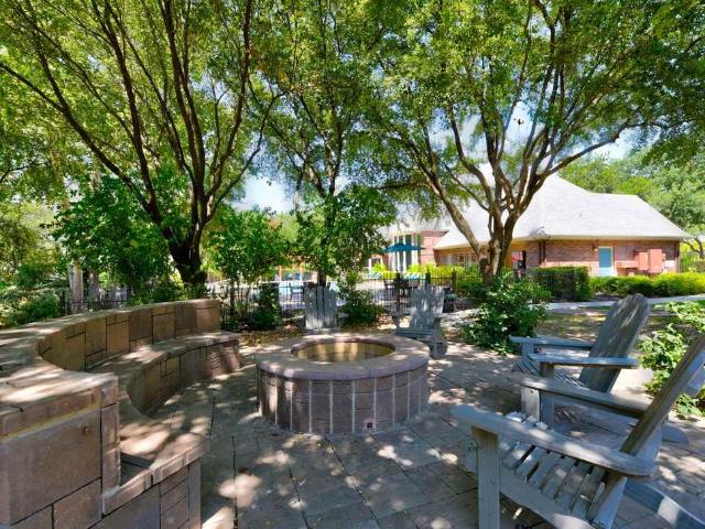 Whispering Creek Villas Apartment Homes 1 Bedroom Apartment for Rent at 5303 Hamilton Wolfe Rd, San Antonio, TX 78229