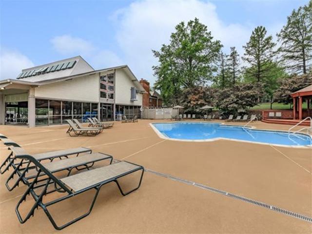 Whispering Hills Apartments HEATHERBROOK AND HEATHERBROOK PLUS
