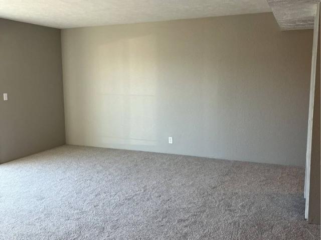 Whispering Isle Apartments 2 Bedroom Apartment for Rent at 12230 Anne St, Omaha, NE 68137 Old Millard East