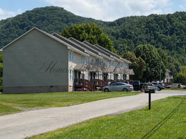 Whispering Pines Townhomes