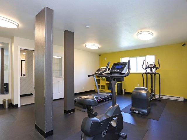 Whispering Pines 2 Bedroom Apartment for Rent at 3030 E Fountain Blvd, Colorado Springs, CO 80910 Park Hill