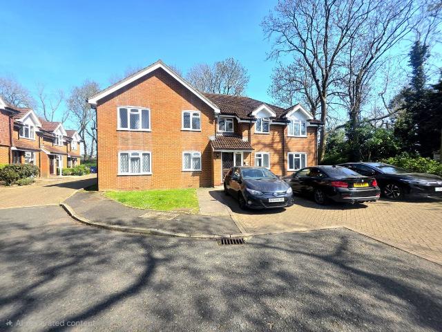 Whisperwood Close, Harrow Weald HA3, 2 bed flat to rent, £1,650 pcm | PrimeLocation