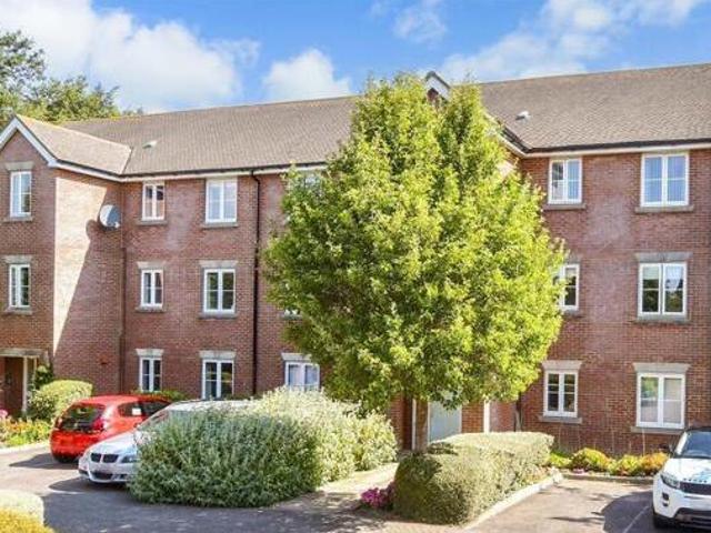 Whyte Close, Whitfield, 2 Bedroom Flat