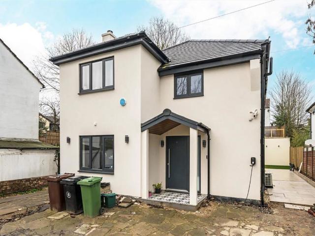Wimborne Avenue, Chislehurst BR7, 5 bed property to rent, £4,500 pcm | PrimeLocation
