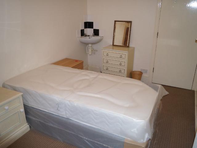 Wimborne Road, Bournemouth BH3, Room to rent, £525 pcm | PrimeLocation