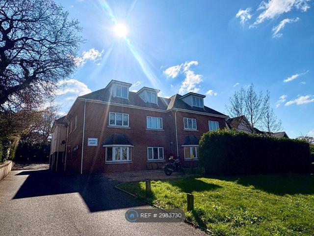 Wimborne Road, Bournemouth BH11, 2 bed flat to rent, £1,045 pcm | PrimeLocation