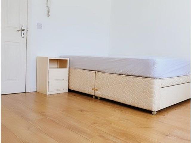 Wimborne Road, Bournemouth BH2, Room to rent, £690 pcm | PrimeLocation