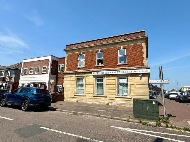 Wimborne Road, Bournemouth, BH9 2 bed apartment to rent £1,150 pcm £265 pw