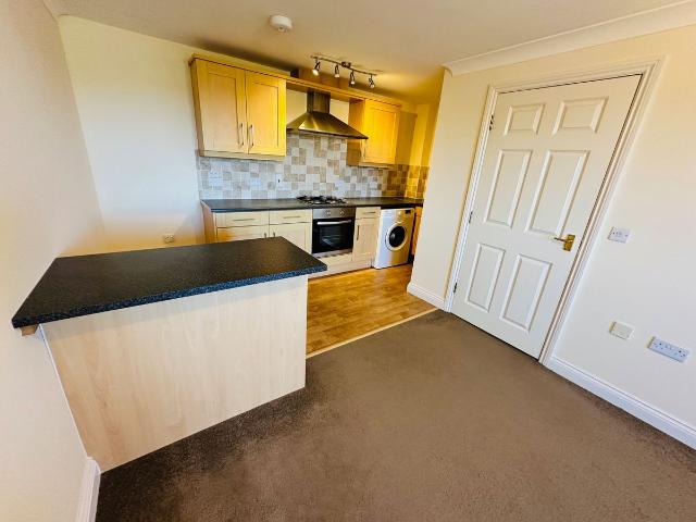 Wimborne Road, Bournemouth BH9, 2 bed flat to rent, £1,095 pcm | PrimeLocation