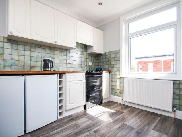 Wimborne Road, Bournemouth BH9, 2 bed property to rent, £1,400 pcm | PrimeLocation