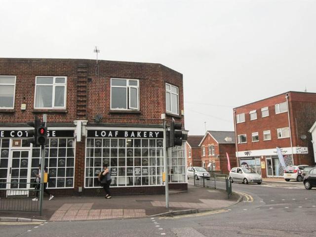 Wimborne Road, Bournemouth, Dorset, BH9 3 bed apartment to rent £1,575 pcm £363 pw