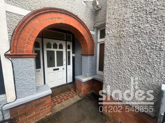 Wimborne Road, Winton, Bournemouth BH9, 2 bed flat to rent, £950 pcm | PrimeLocation