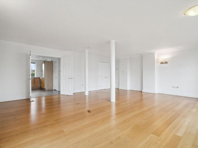 Wimbledon Central, Worple Road, Wimbledon SW19, 2 bed flat to rent, £4,500 pcm | PrimeLocation