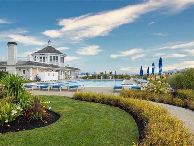 Wimbledon Cir, Portsmouth, Home For Sale