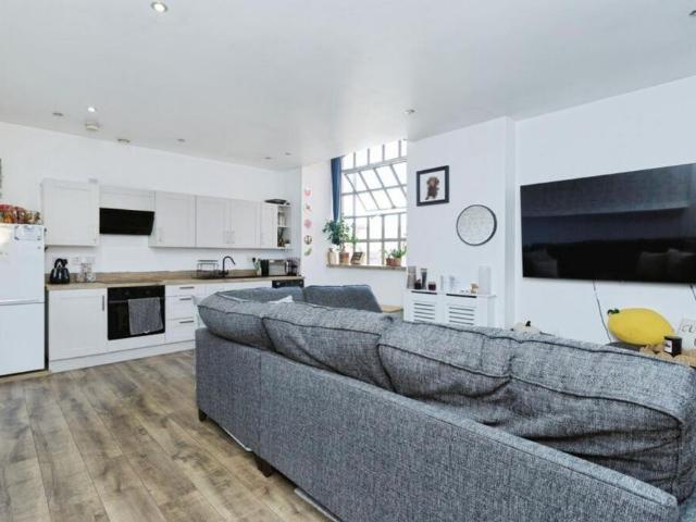 Wimbledon Street, Leicester, LE1 2 bed apartment to rent £1,050 pcm £242 pw