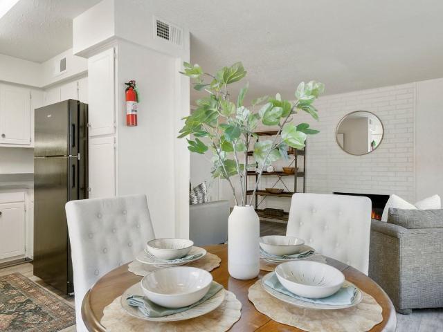 Wimbledon Place 1 Bedroom Apartment for Rent at 7605 E 49th St, Tulsa, OK 74145