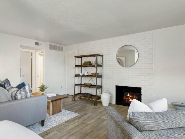 Wimbledon Place 1 Bedroom Apartment for Rent at 7605 E 49th St, Tulsa, OK 74145