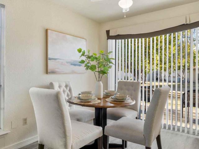 Wimbledon Place 1 Bedroom Apartment for Rent at 7605 E 49th St, Tulsa, OK 74145