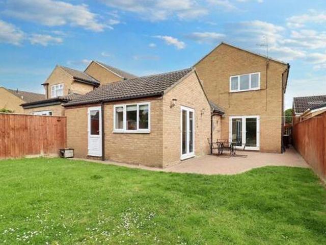 Wimpole Road, Fairfield, 4 Bedroom Detached