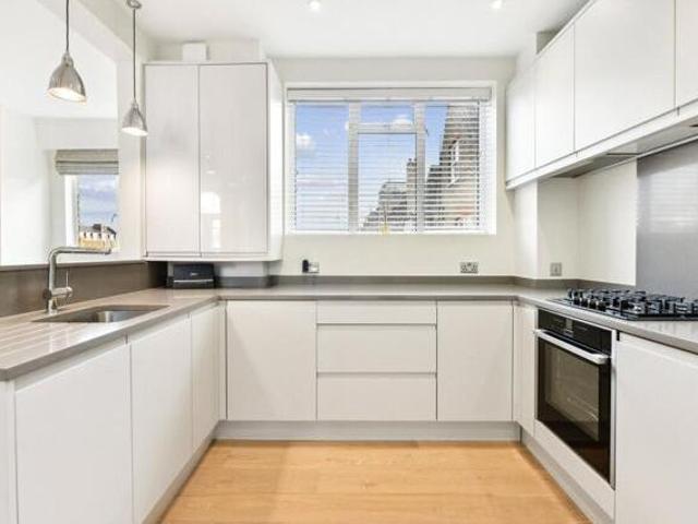 Wimpole Street, Marylebone, 2 Bedroom Apartment