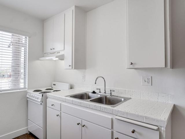 Winter Gardens | 1 & 2 Bedroom Apartments with Parking and Sparkling Pool! Studio Apartment for Rent at 9250 9250 Winter Gardens & 12058 Rockcrest Rd Lakeside, CA 92040 Lakeside