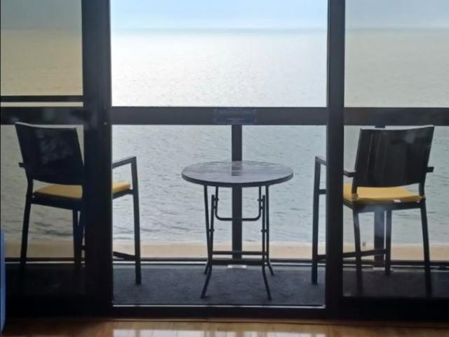 WINTER RENTAL Golden Sands Ocean Front Studio