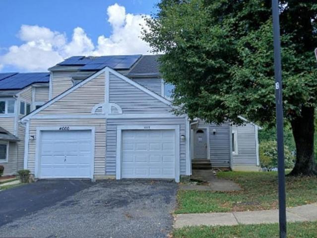 Winterberry Ln