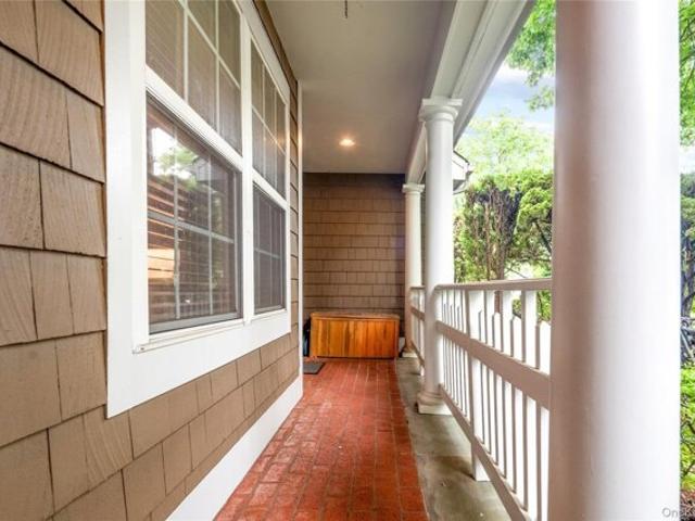 Winterberry Ln, Briarcliff Manor, Condo For Sale