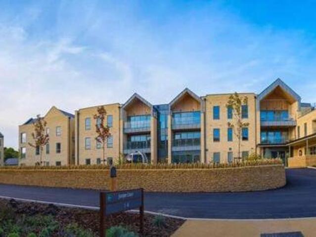 Wintergreen Court, Fosseway, 2 Bedroom Apartment