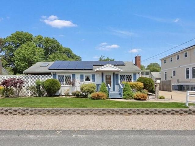 Winthrop Dr, Falmouth, Home For Sale