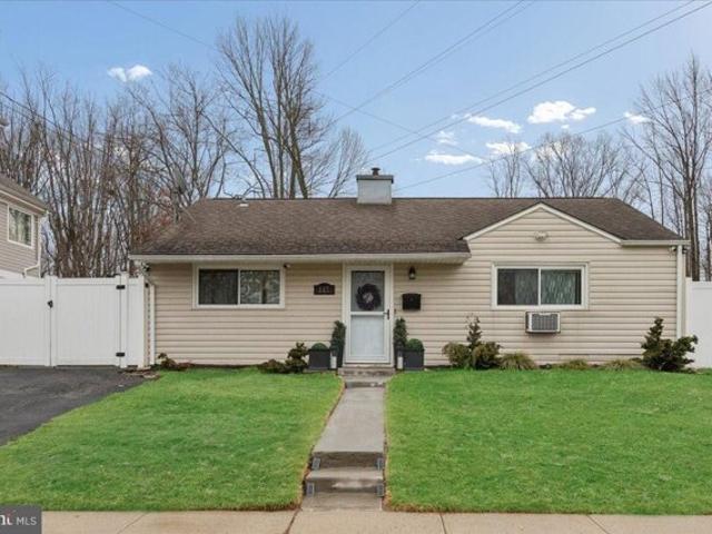 Winthrop Rd, Edison, Home For Sale