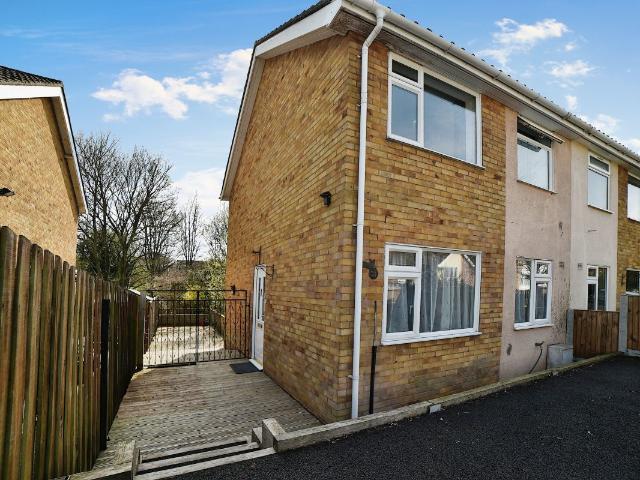 Winthrop Road, Bury St. Edmunds IP33, 2 bed semi detached house to rent, £1,350 pcm | PrimeLocation