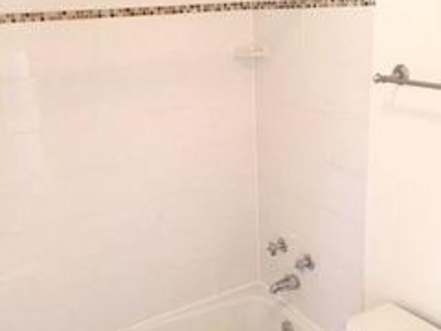 Winthrop Station Studio Apartment for Rent at 5423 N Winthrop Ave, Chicago, IL 60640 Edgewater