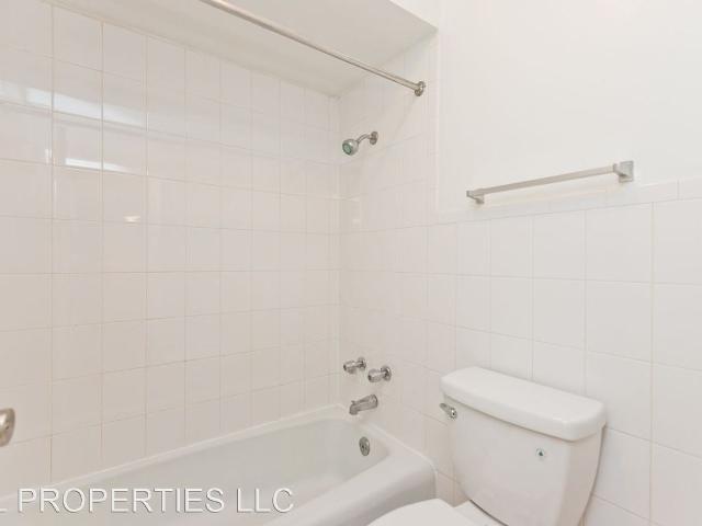 Winthrop Station 1 Bedroom Apartment for Rent at 5423 N Winthrop Ave, Chicago, IL 60640 Edgewater