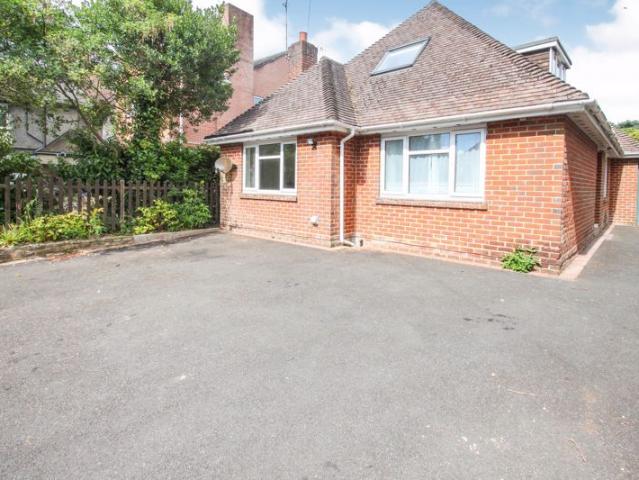 Winton, Bournemouth BH9, 6 bed detached house to rent, £3,600 pcm | PrimeLocation