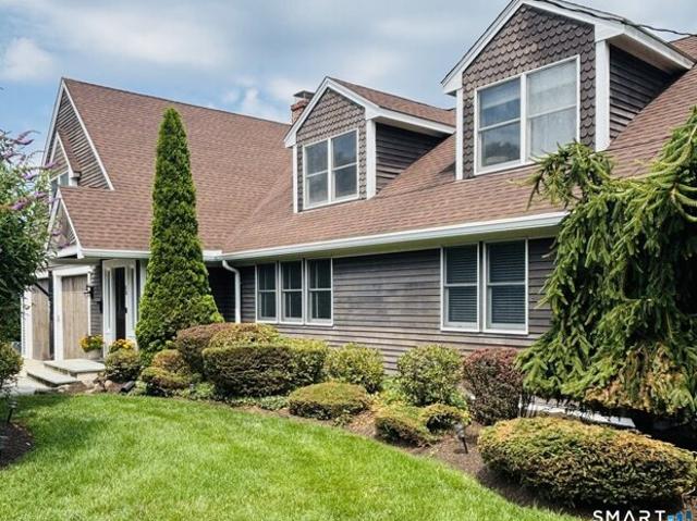 Winton Pl, Stratford, Home For Sale