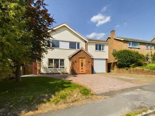 Winwood Drive, Quainton, 4 Bedroom House