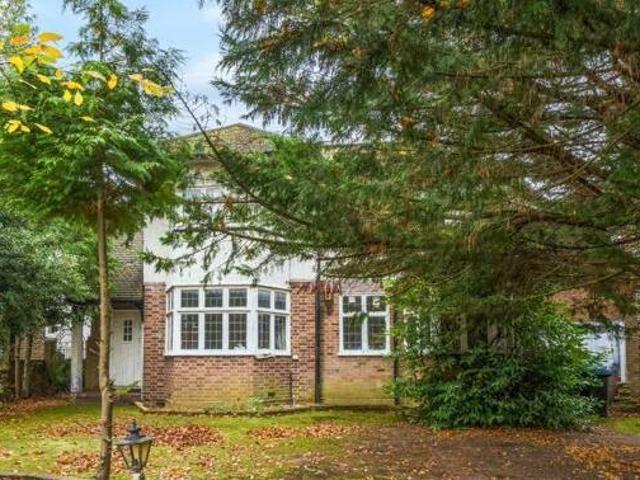 Winchmore Hill, Enfield, 6 Bedroom Detached