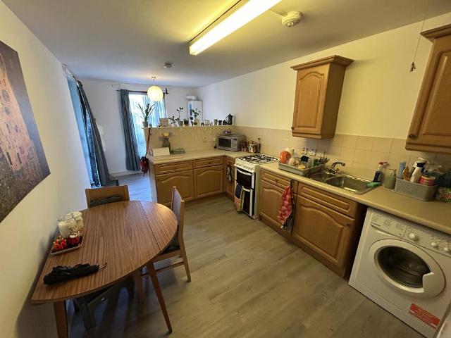Winchelsea Road, London NW10 1 bed flat to rent £1,280 pcm £295 pw