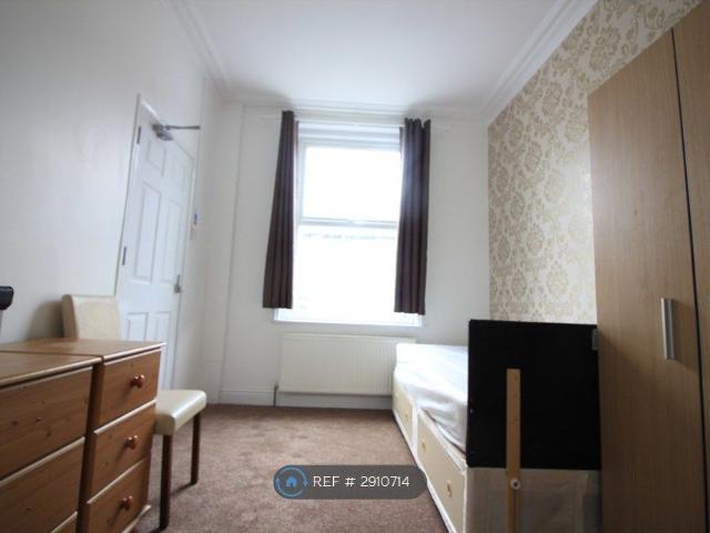 Winchelsea Street, Dover CT17, Studio to rent, £545 pcm | PrimeLocation
