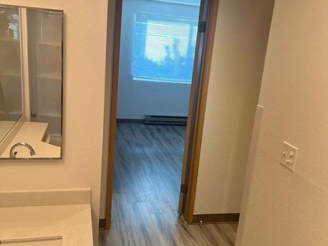 WINCHESTER APTS. 1 Bedroom Apartment for Rent at 11749 Greenwood Ave N, Seattle, WA 98133 Broadview