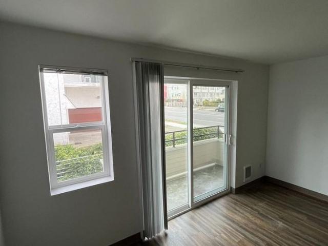 WINCHESTER APTS. 1 Bedroom Apartment for Rent at 11749 Greenwood Ave N, Seattle, WA 98133 Broadview