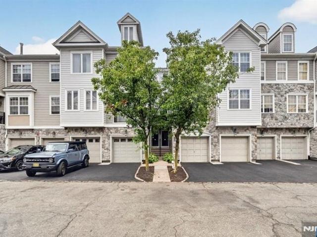 Winchester Ct Unit,clifton, Home For Sale