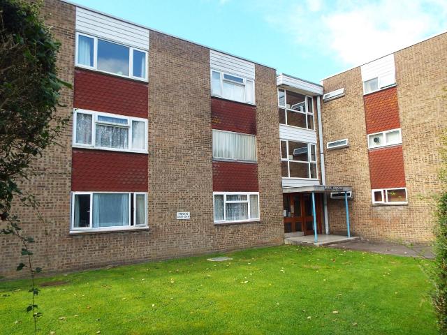 Winchester Court, Romsey SO51, Studio to rent, £850 pcm | PrimeLocation