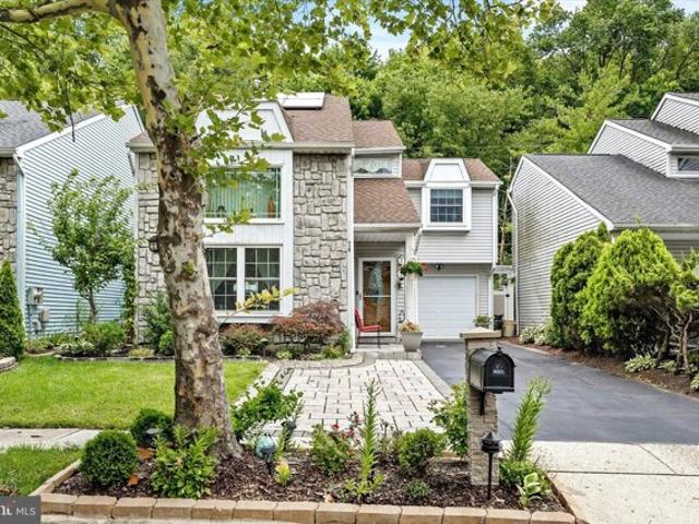 Winchester Dr, Hightstown, Home For Sale