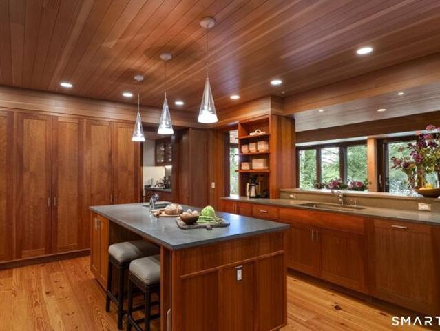 Winchester Rd, Norfolk, Home For Sale